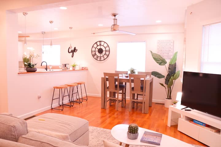 Spacious 2br W/parking Near Boston|airport |Salem - Aéroport de Boston Logan (BOS)