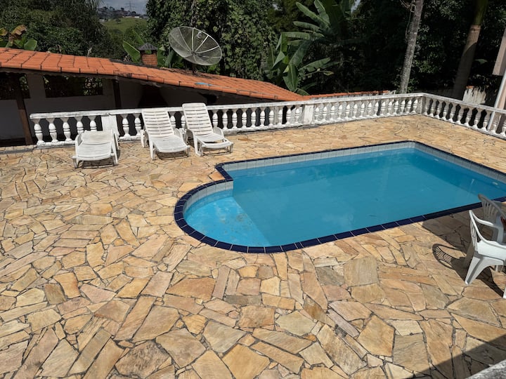 Chácara Com Piscina Pertinho De São Paulo. - Arujá