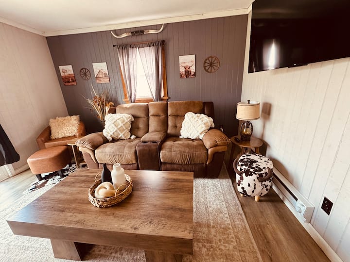 Wild Wild West Virginia Cabin Retreat - Summersville, WV