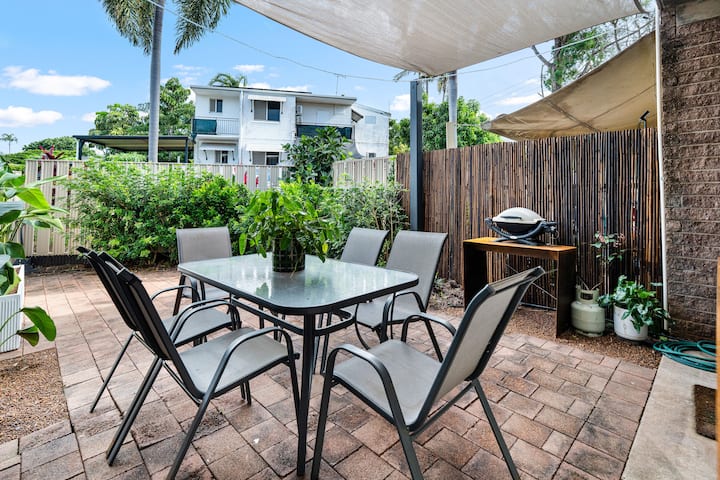 Zen Urban Nest: Cozy - Central- Patio - Darwin