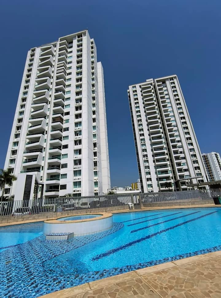 Paraíso Familiar En Montería: Diversión Para Todos - Montería