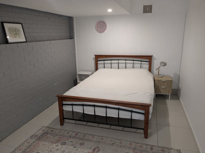 Private Guest Suite With Own Entrance - Murwillumbah