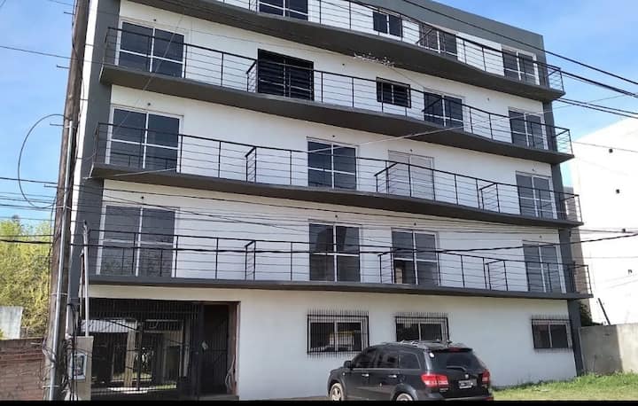 Departamento Por Día Centro De Escobar Lamadrid - Belén