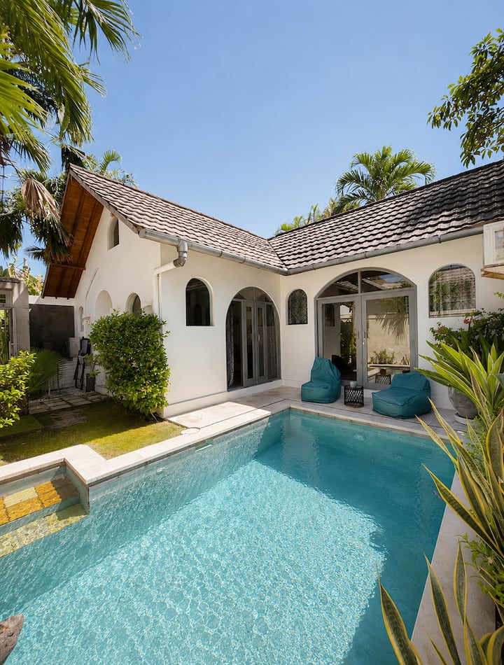 Beautiful 1br Villa, Seminyak Center - 水明漾