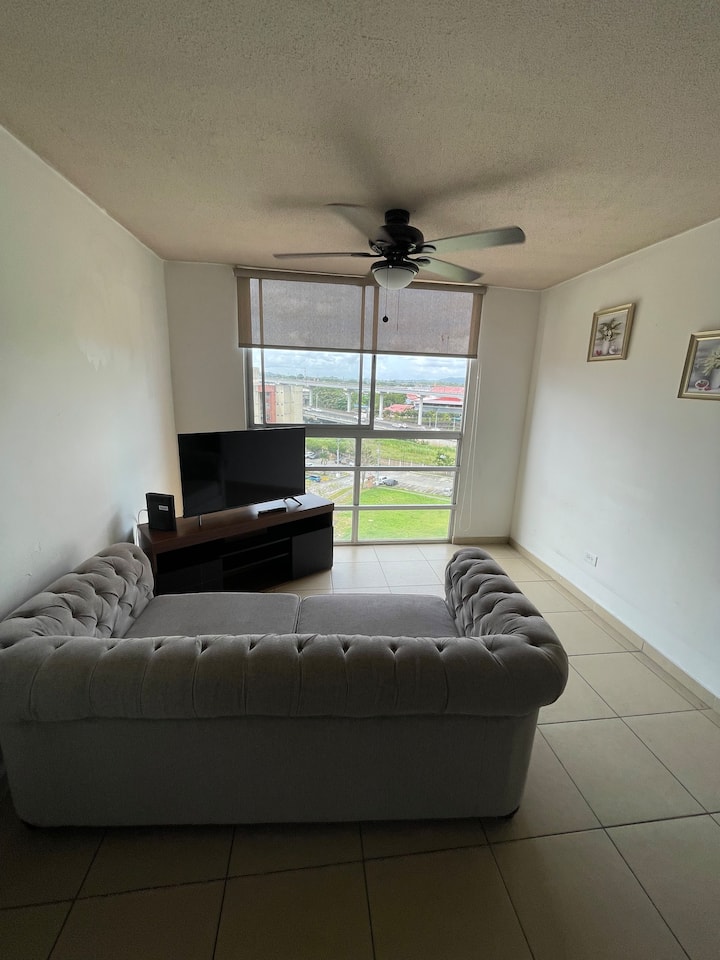 Cómodo Y Moderno Apto De 2 Habitaciones + 2 Baños - Aéroport de Panama-Tocumen (PTY)