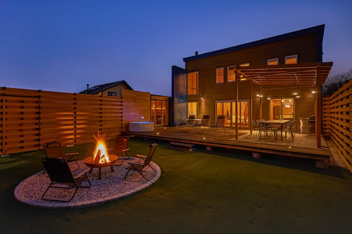 Private Sauna Villa For 10 | Bbq & Fire Pit - Shiga
