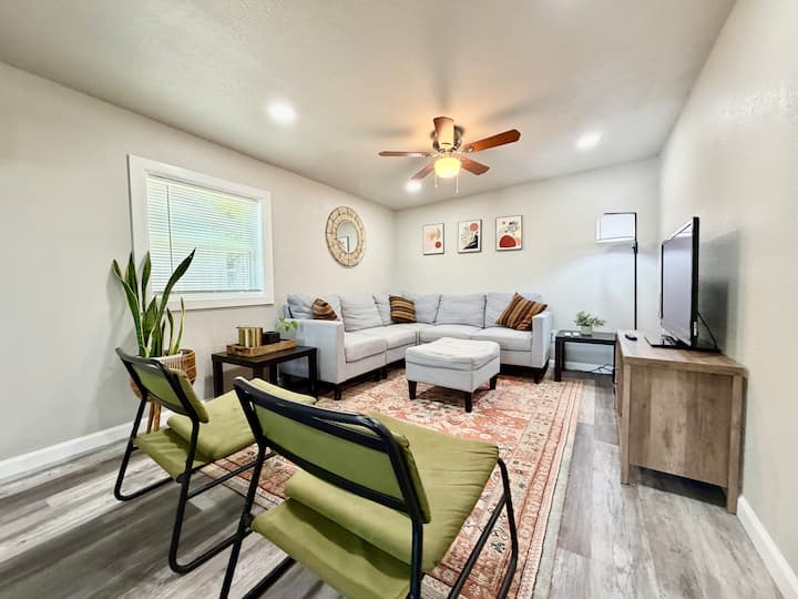 Chic&trendy 1br Apartment - Centrally Located! - San Antonio, TX