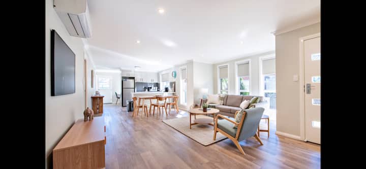 Grevillea Court - Dubbo