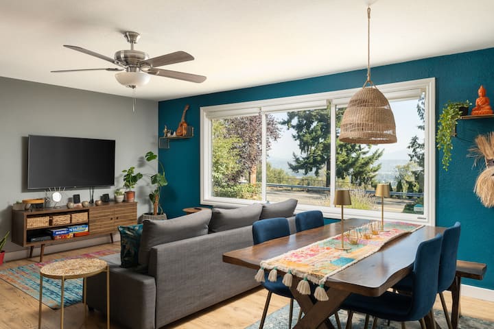 Spacious 4br Home|7 Min To Airport | Near Stations - Des Moines, WA