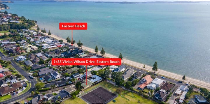Renovated Studio 50 Metres From Eastern Beach - Waiheke Island