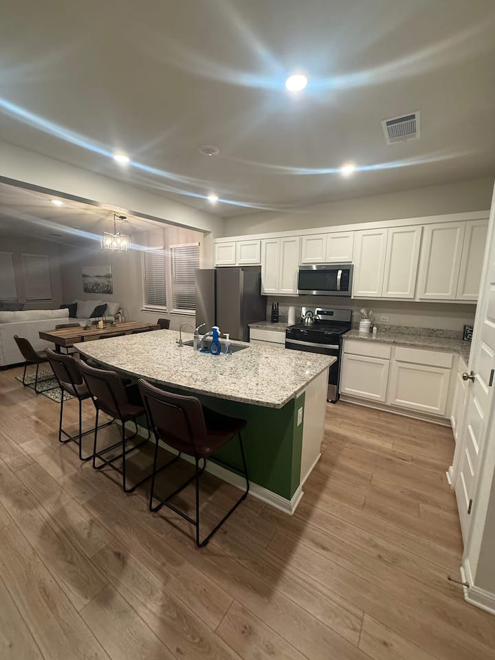 Home In Elgin - New! | 3 Bedroom & 2 Bath - Elgin, TX