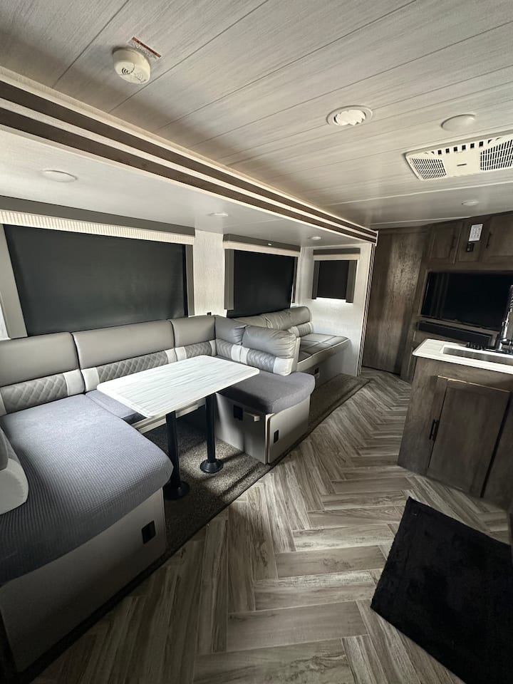 Coachella Camper Life - Indio, CA