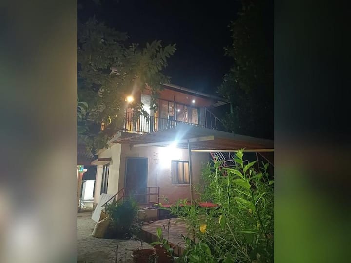 Private Pool Farmhouse (5 Min From Beach) - Alibag