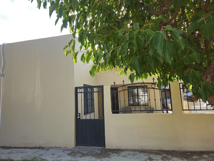 Cómoda Y Céntrica Casa En Agua Prieta Sonora - Douglas, AZ