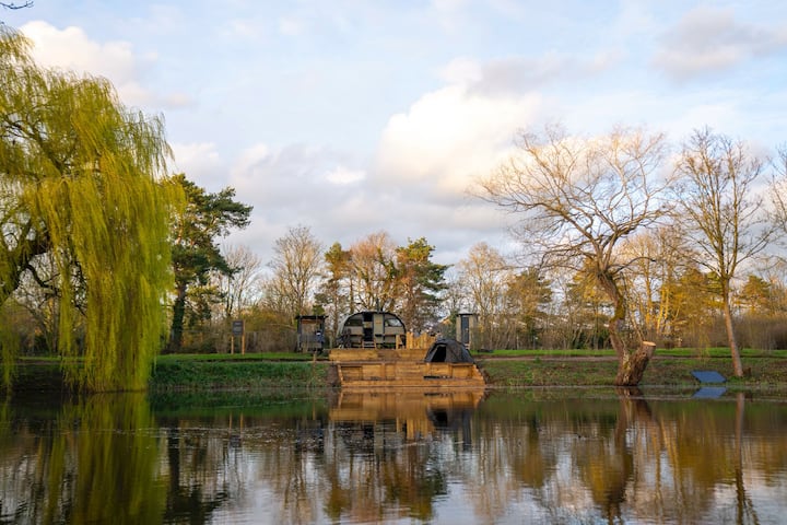 Willow Pool - Wallingford