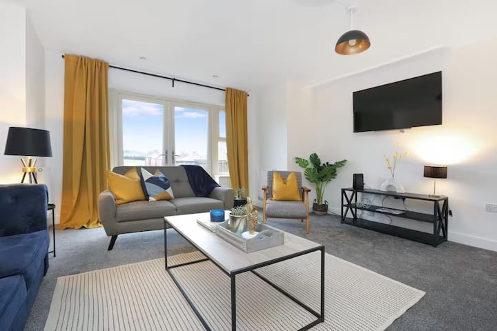 Lt Stay: Fully Equipped, Sleeps10, Free Parking - Nottingham