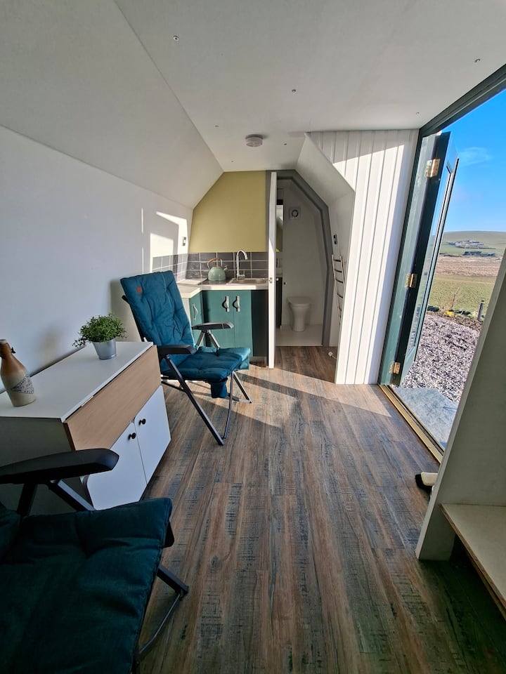 Orkney Pod-unique, Cosy & Characterful Hideaway - Stromness