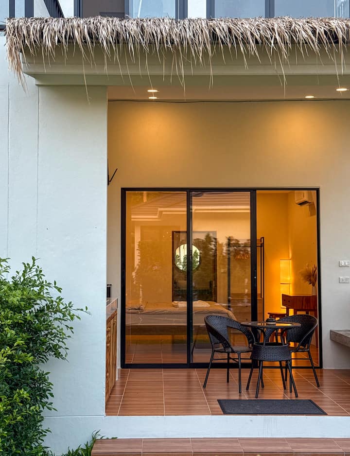 Lunar Hideaway House -Golden Studio - Thaïlande