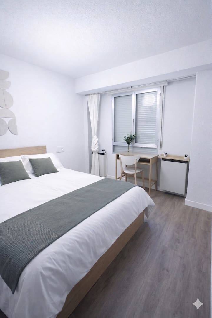 Letras Del Tormes - Salamanca