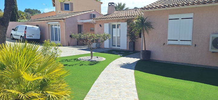 Chambre Séparée Avec Piscine à 15 Min De La Mer. - Roquebrune-sur-Argens