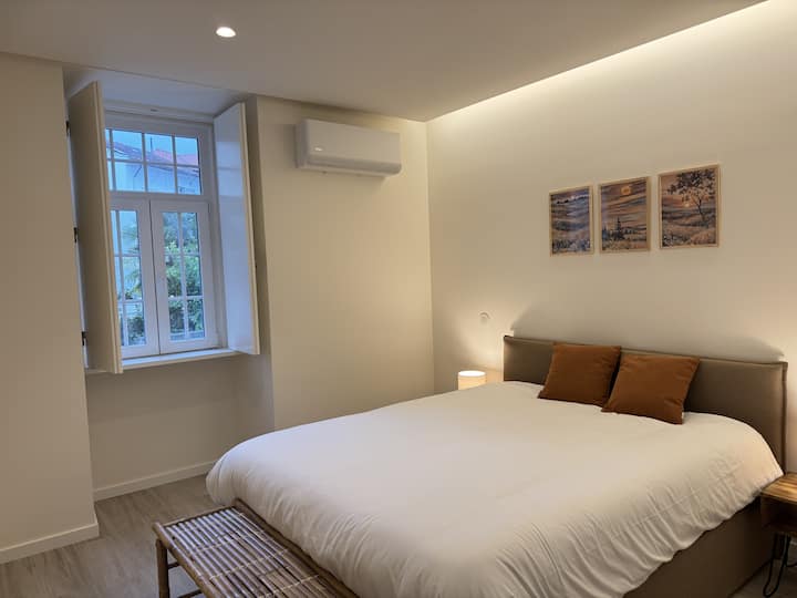 Apartamento Em Coimbra - Perto Da Universidade - Coimbra