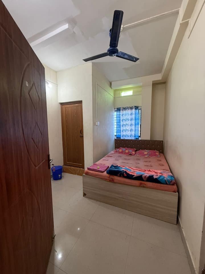 Agartala Homestay Without Ac Rooms Available - Agartala