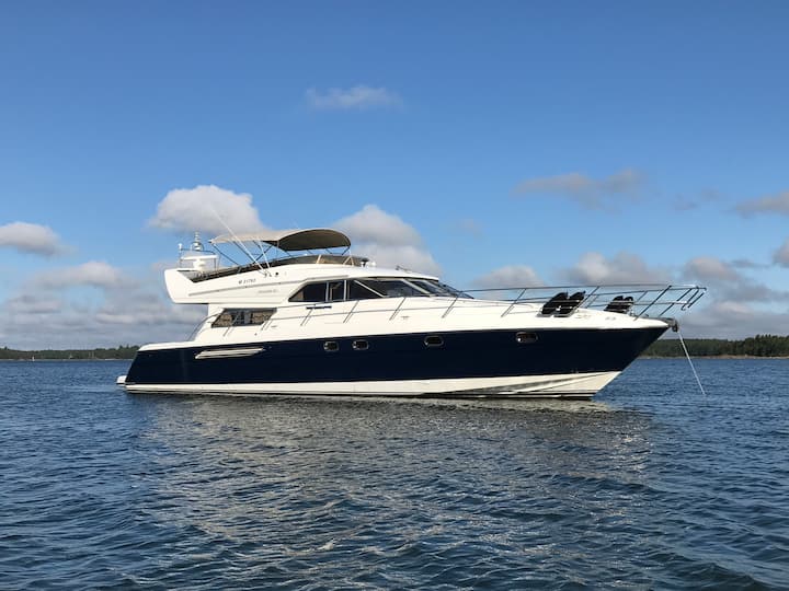 Unique 24h Yacht Experience In Helsinki! - Helsinki