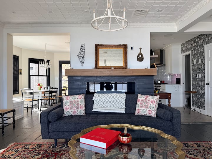 Hudson Riverfront Escape - Poughkeepsie, NY