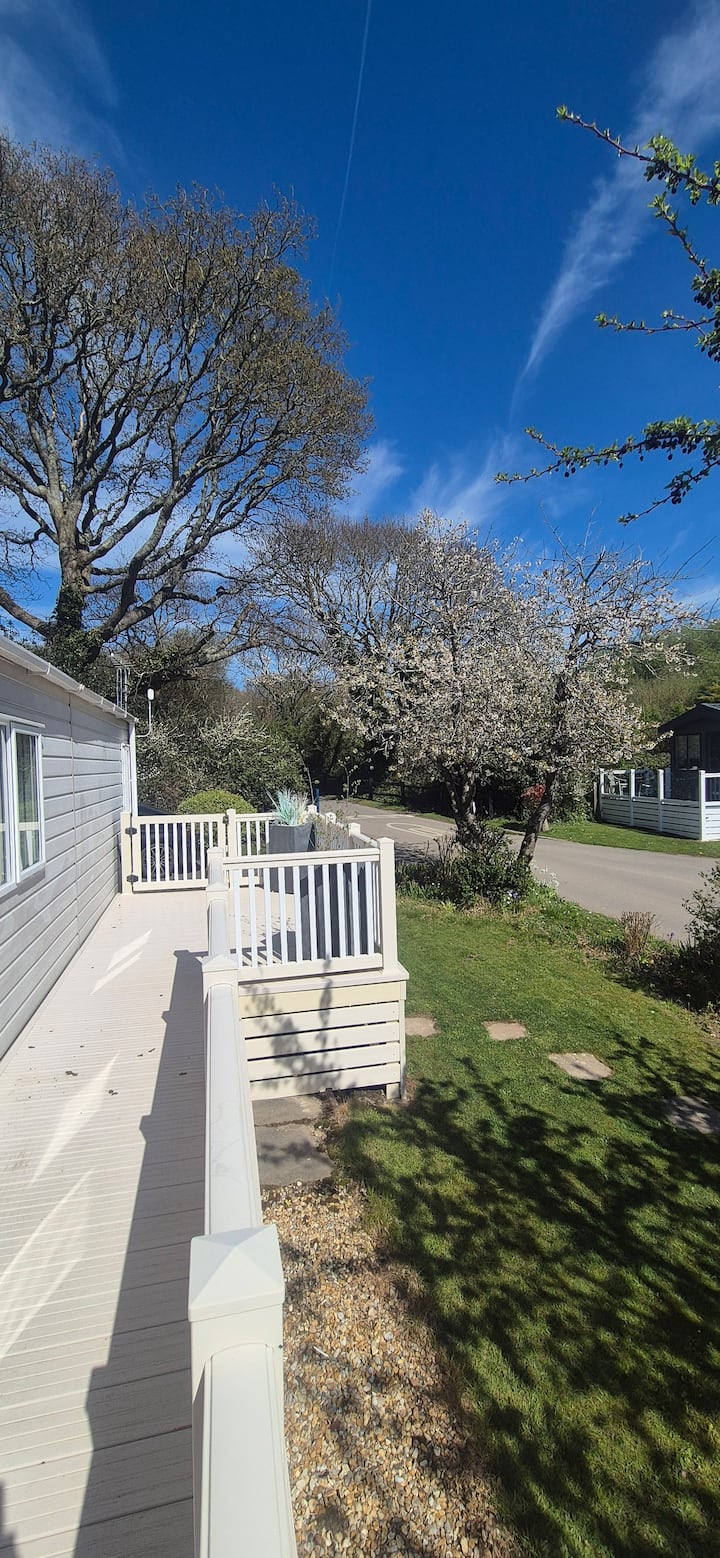 Luxury Mobile Home With Access To The Beach. - Hampshire