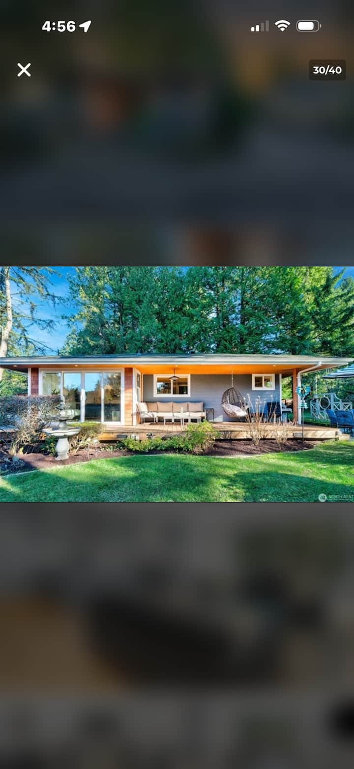 Peaceful, Serene Cottage - Des Moines, WA