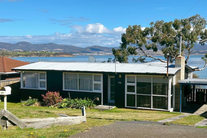 Ocean View Holiday Home - Easy Access To Hobart - Cambridge