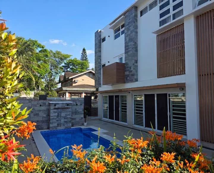 Teo Heights – Francisco Tagaytay Home (Max:24 Pax) - Tagaytay