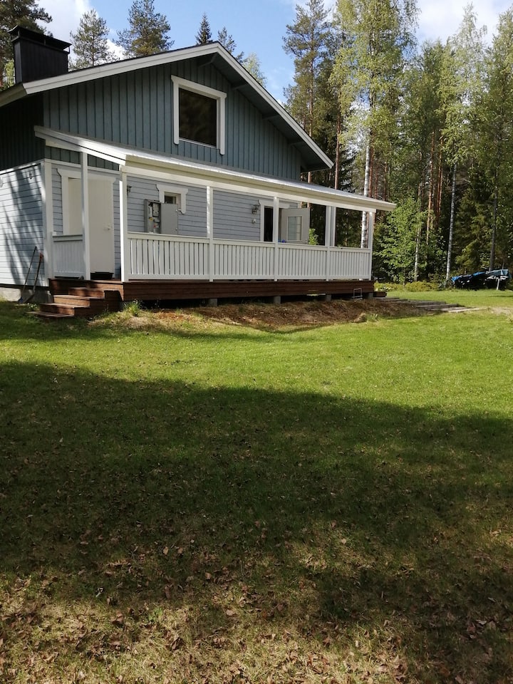 Hieno Lomanviettopaikka Järven Läheisyydessä - Kainuu