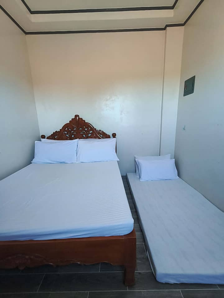 Couple Room-candon City Ilocos Sur - Candon
