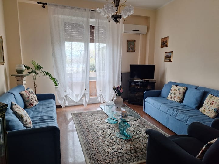 Casa Mavi
Appartamento Fronte Mare 2km Da Bergeggi - Savona
