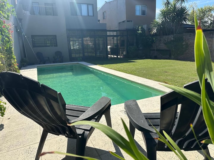 Casa En Bella Vista, Con Pileta Y Parrilla. - Bella Vista