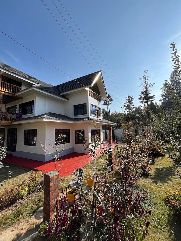Homestay W/ Garden & Home Meals, J&k - Gulmarg