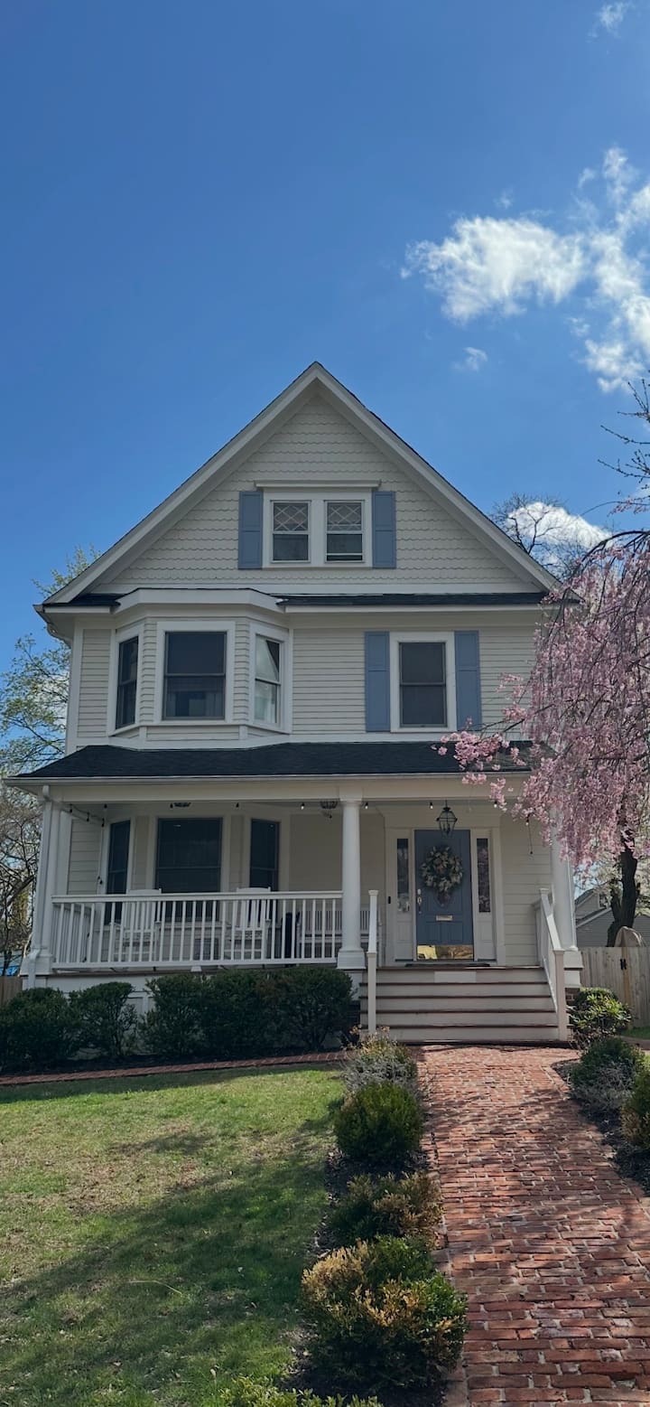 Luxury 4br Upper Montclair Retreat - Walk To Train - Paterson, NJ