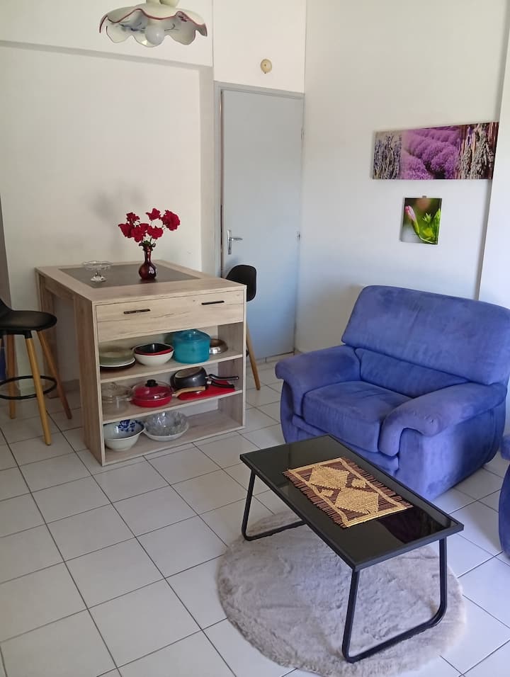 Gîte à La Campagne Avec Parking Et Au Calme - Aubenas