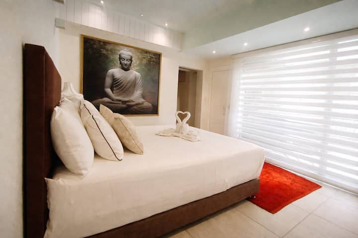 Piso Completo- 8 Habitaciones-laureles - Medellín