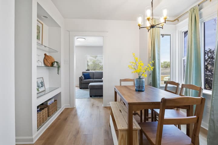 Downtown Provo Farmhouse - Provo, UT