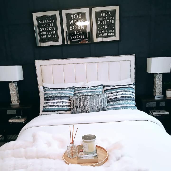 Stylish 2br | 2.5 Baths | Parking | Sleeps 3 - Spalding, UK