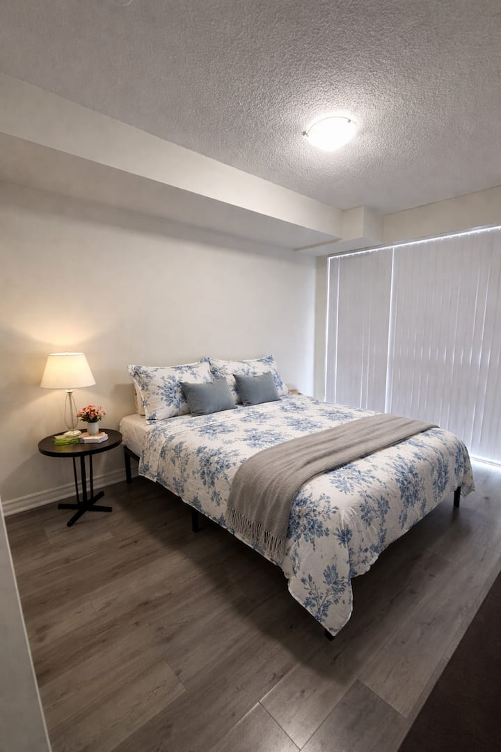 A Beautiful Apartment With Lovely View Of City - Mississauga