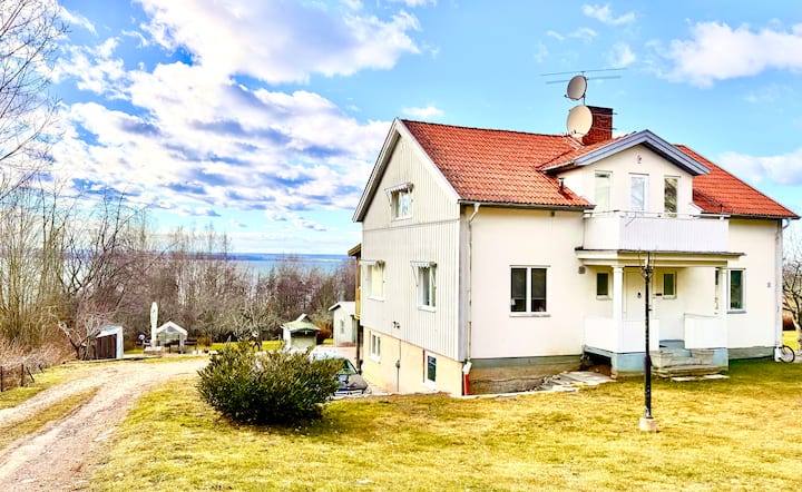 Charmig Lägenhet I Gränna Med Vättern Utsikt - Gränna