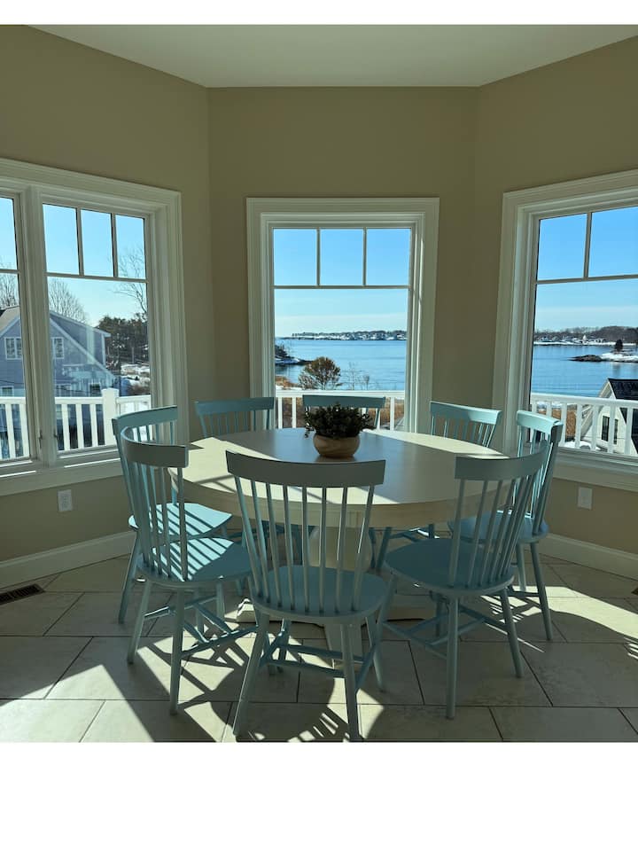 The Hill. Dog Friendly. Panoramic Ocean Views. - York