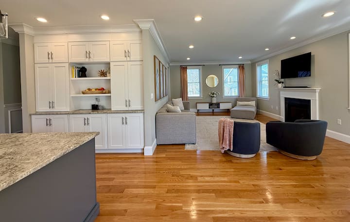 4br Near Boston | Perfect For World Cup Groups - Burlington, MA