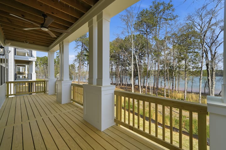 Newco Home W Community Pool Private Hot Tub Kayaks - Denver, NC