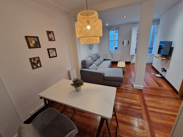 Magnífico Piso En El Corazón De Bilbao - Bilbao
