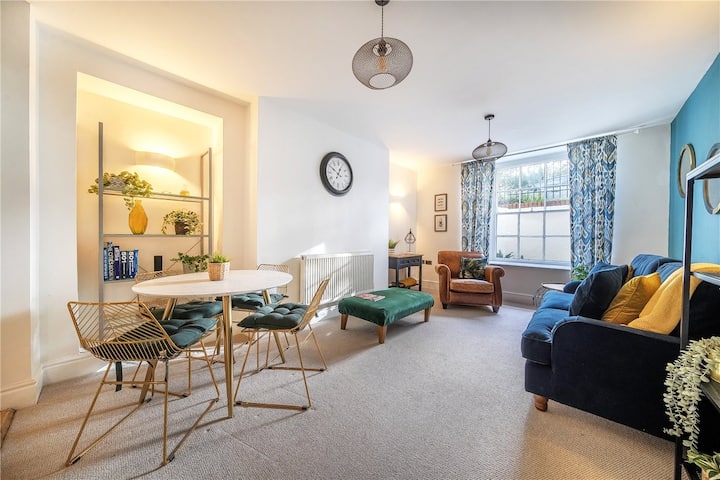 Home In Exeter - Exeter