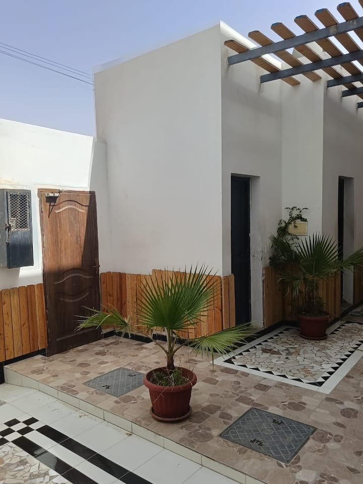 Clean And Private House Near United States Embassy - Nouakchott